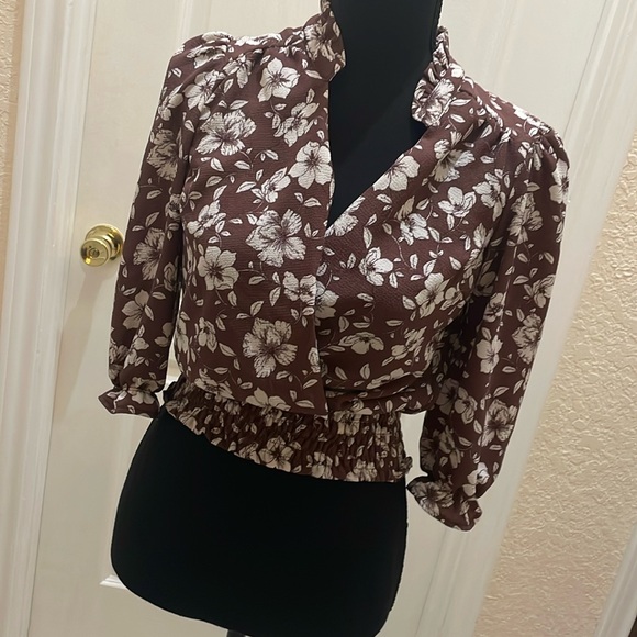Monteau | Tops | Monteau Los Angeles Faux Wrap 34 Sleeve Blouse | Poshmark